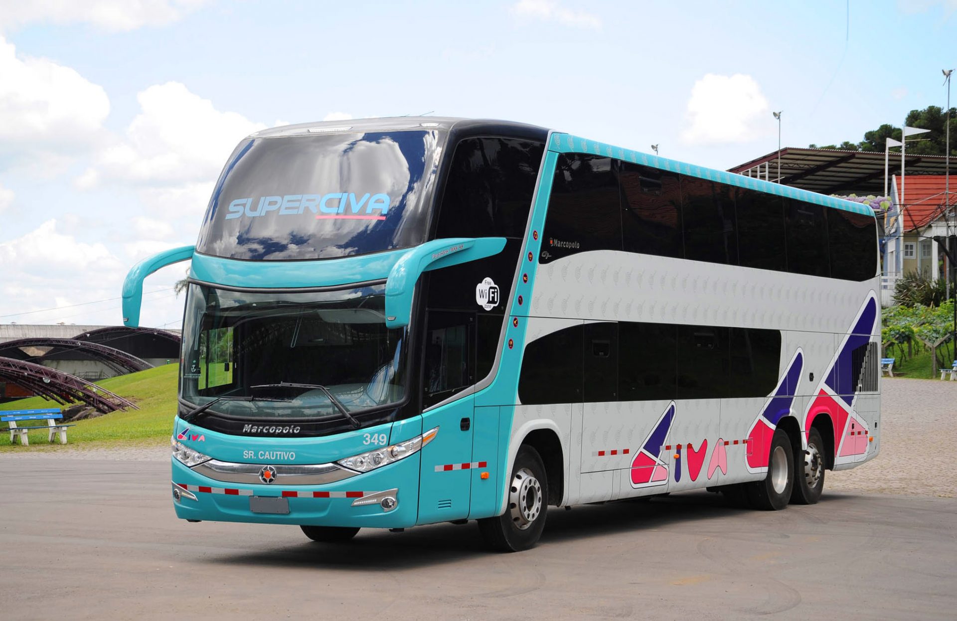 Civa and Excluciva Bus Company Review | Viajar por Perú